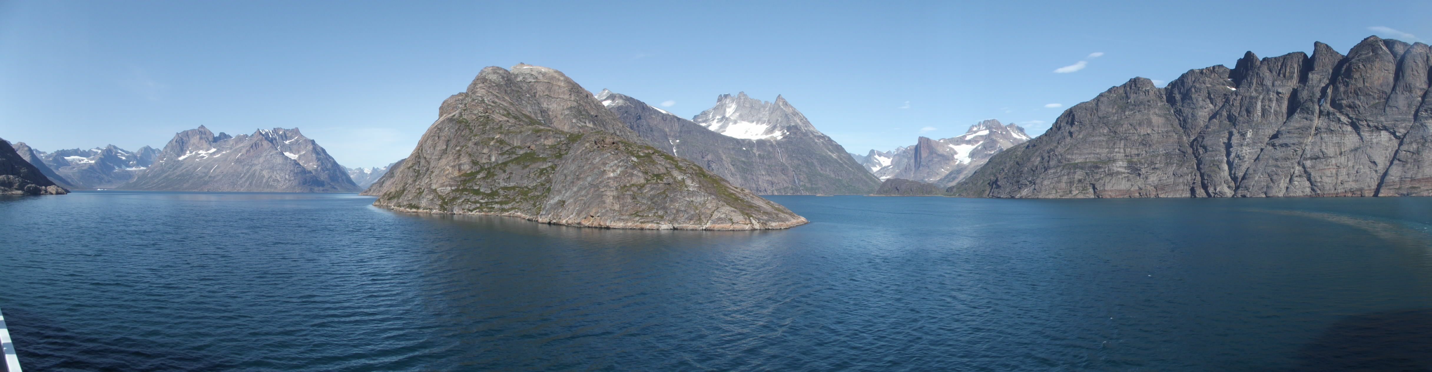 Top Angebote für Kreuzfahrten durch die Prins Christian Sund Passage